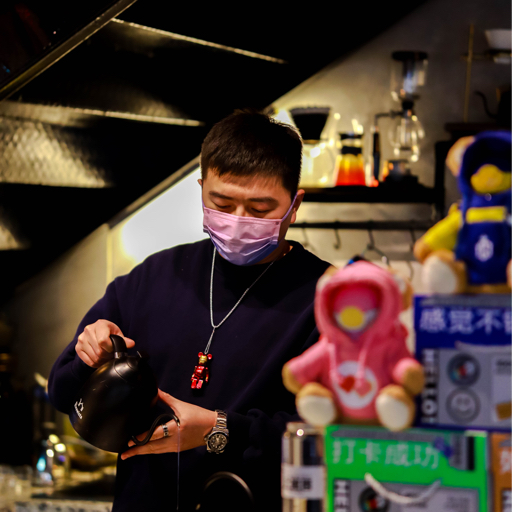 野生咖啡师万大人 