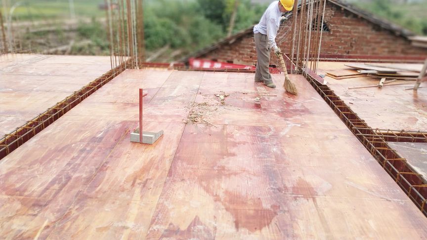 农村小伙自建房,框架结构模板这样施工,真的有必要