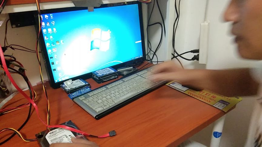 录像机硬盘不能回放,回放就死机