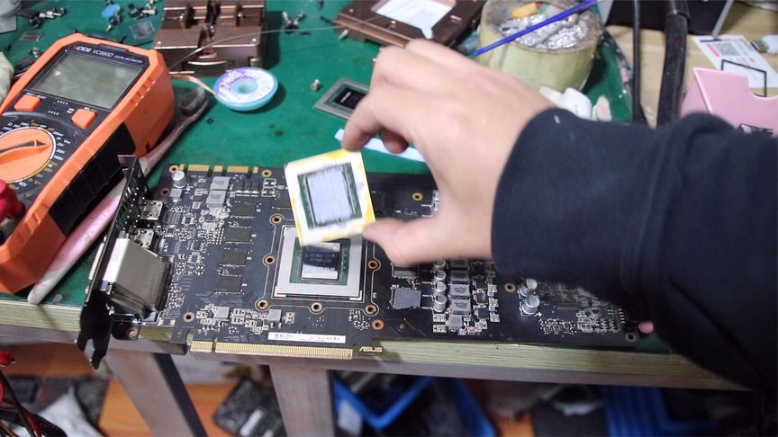 三修GTX1080TI华硕显卡,花2500元更换核心。轻松搞定