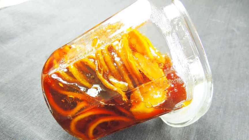 教你在家自制川贝冰糖炖柠檬,化痰止咳润肺,家有老人小孩必备!