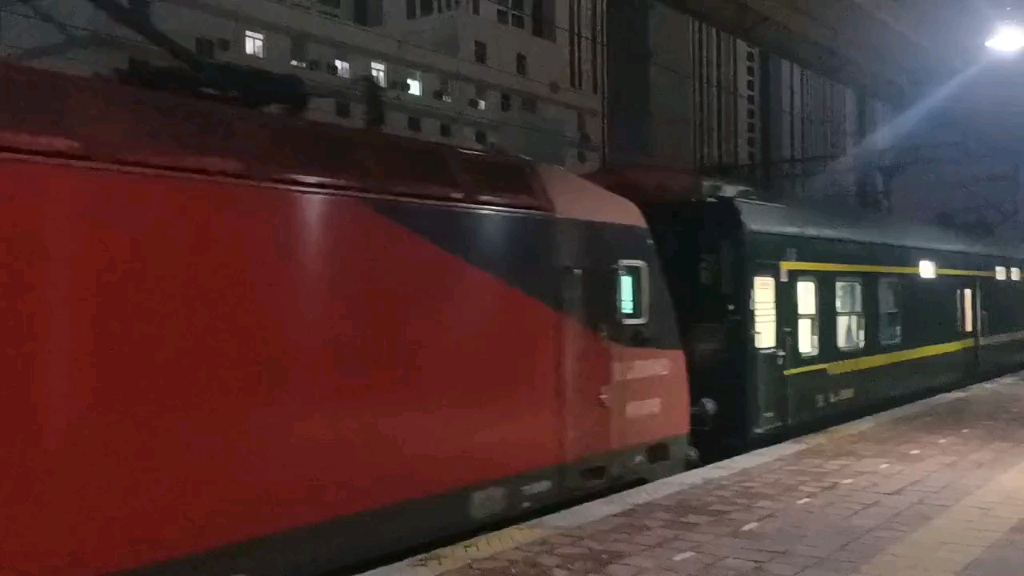 西安局T56次列车运行宝鸡到天津区段