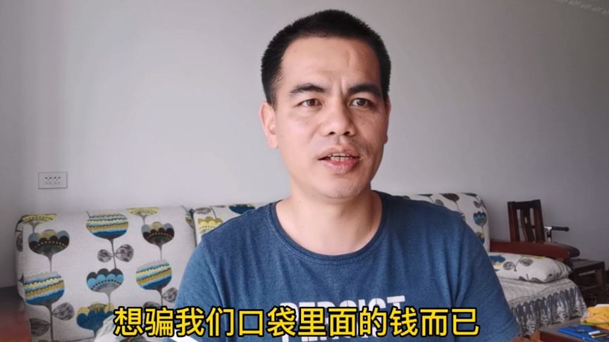 每天发祝福语、问候语,或秒赞我们朋友圈的好友,要及时删不能留