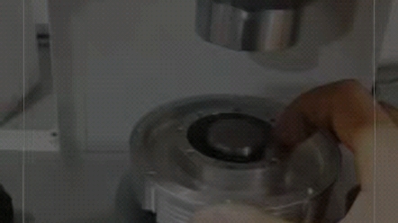 轴承伺服压装机特点