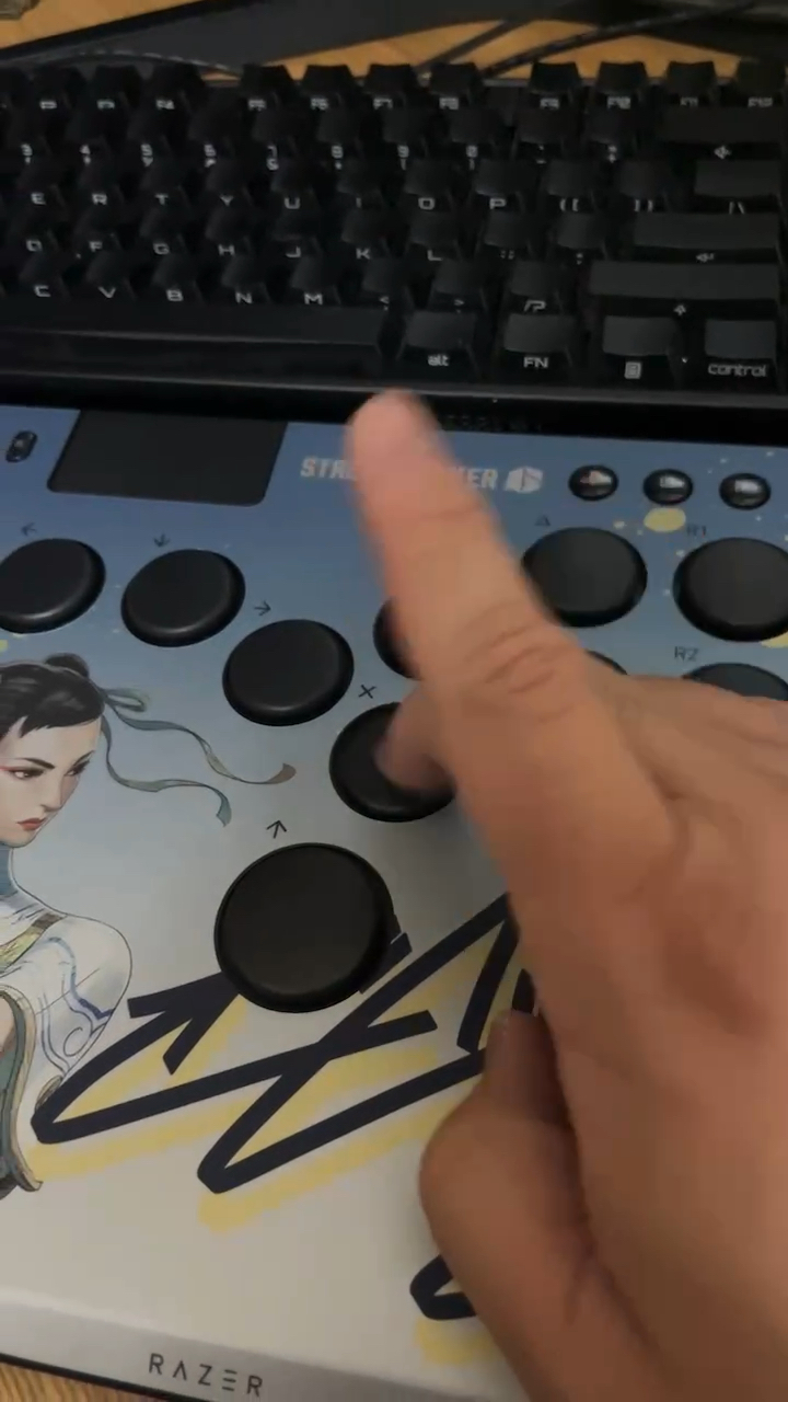 【开箱视频】Razer雷蛇妖狐全按键光学街机控制器PS5格斗游戏电脑...