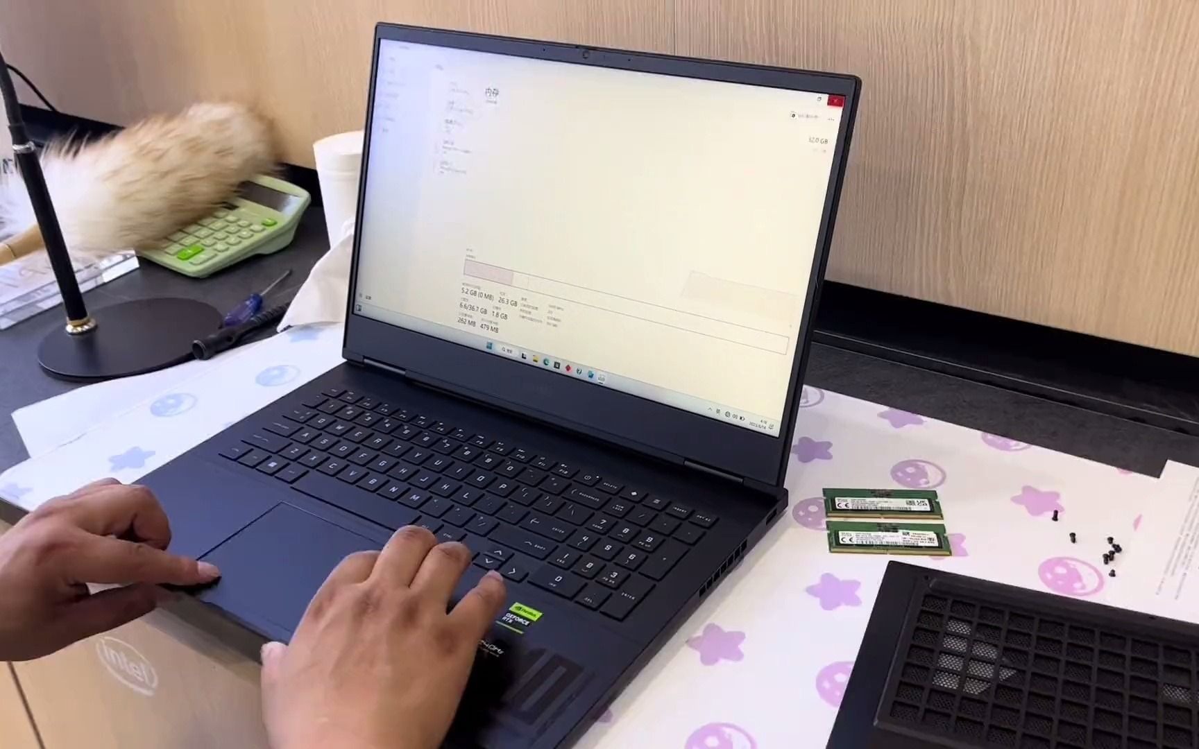 惠普暗影精灵9拆机升级内存教程,看着简单,上手不易,熟能生巧 暗影...