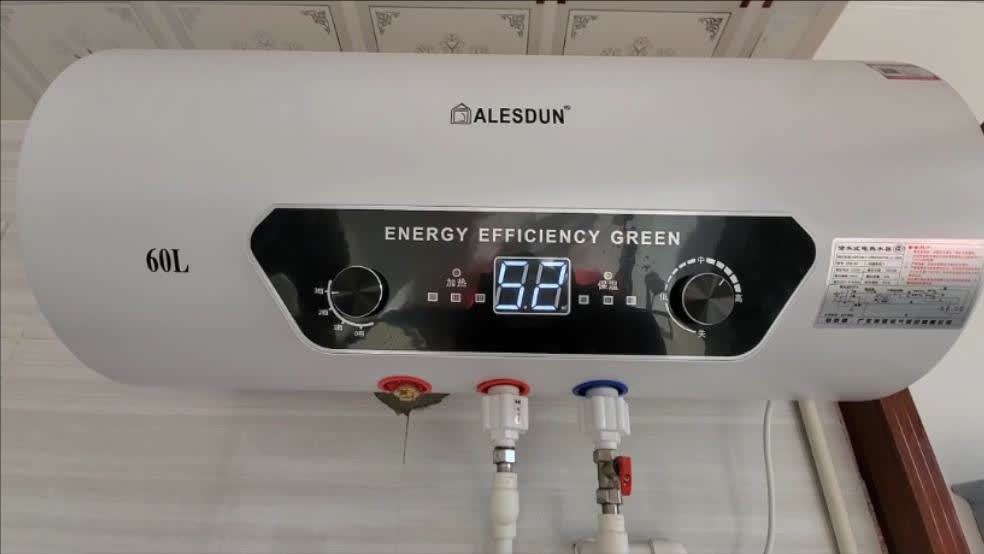 今天才知道,热水器用3年就得换镁棒,不换不仅加热慢.