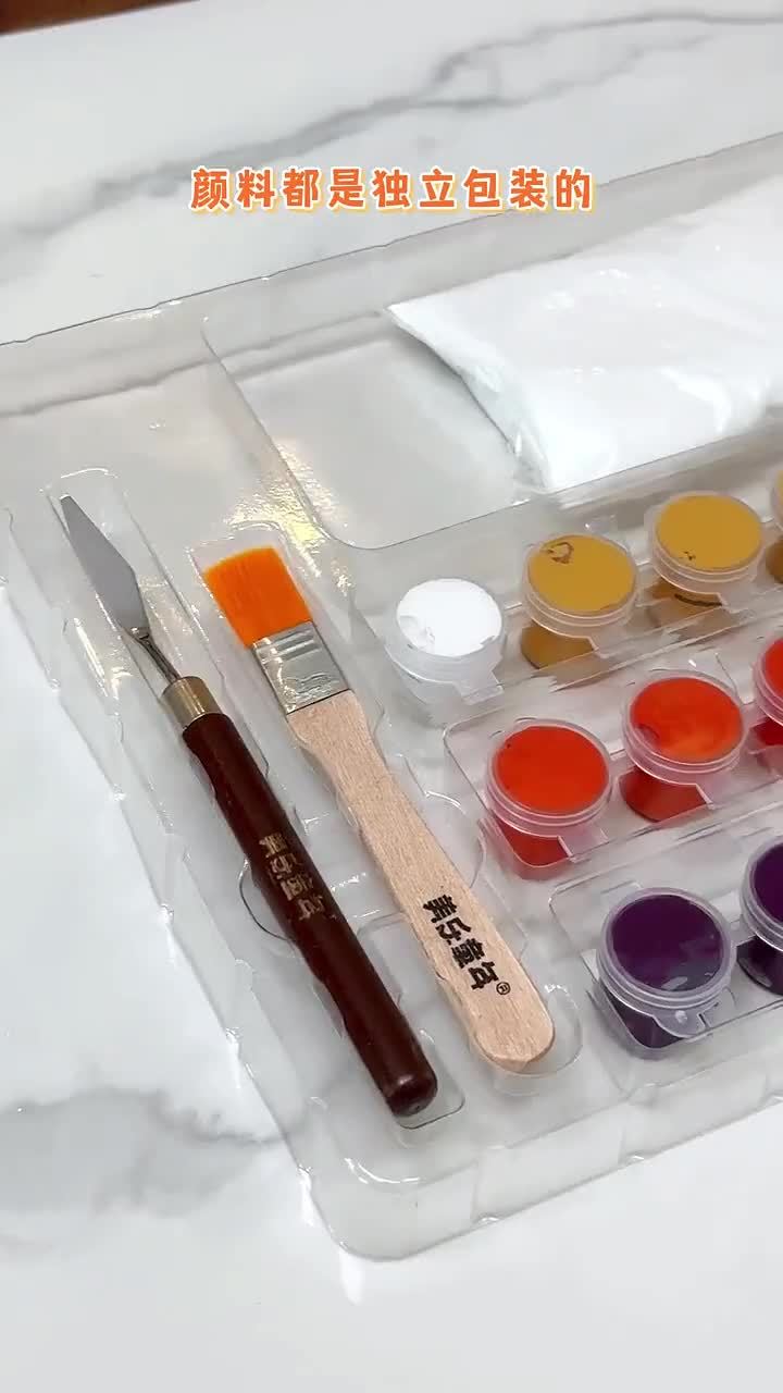 好玩又好看的肌理画来喽!孩子自己动手做的出来,成就感满满,成品摆放...