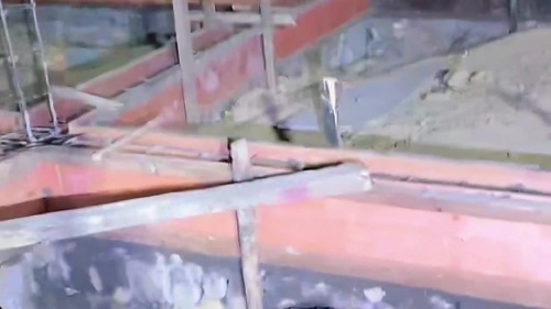 只要把模板加固结实,不让模板裂开和变形就可以了