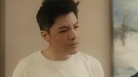 我在香港遇见他 冯珊珊回忆和男友相处时并不快乐