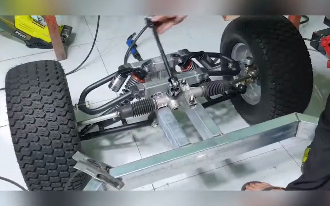 【自制汽车】农村出行不便,自制一台电动车很实用又好玩!