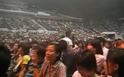 Beyond2005演唱会开场花絮未收录片段