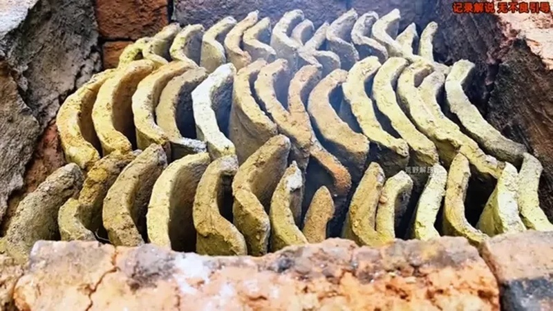 到底是怎样的男人,才能在自己的土地上花十年时间将原始技术重现