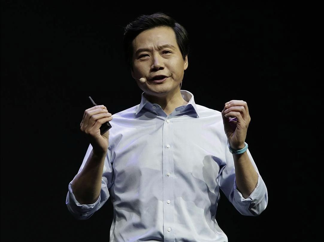 “国庆被雷总骂了7天”,雷军AI配音被“玩坏”,雷军回应、小米法务介入