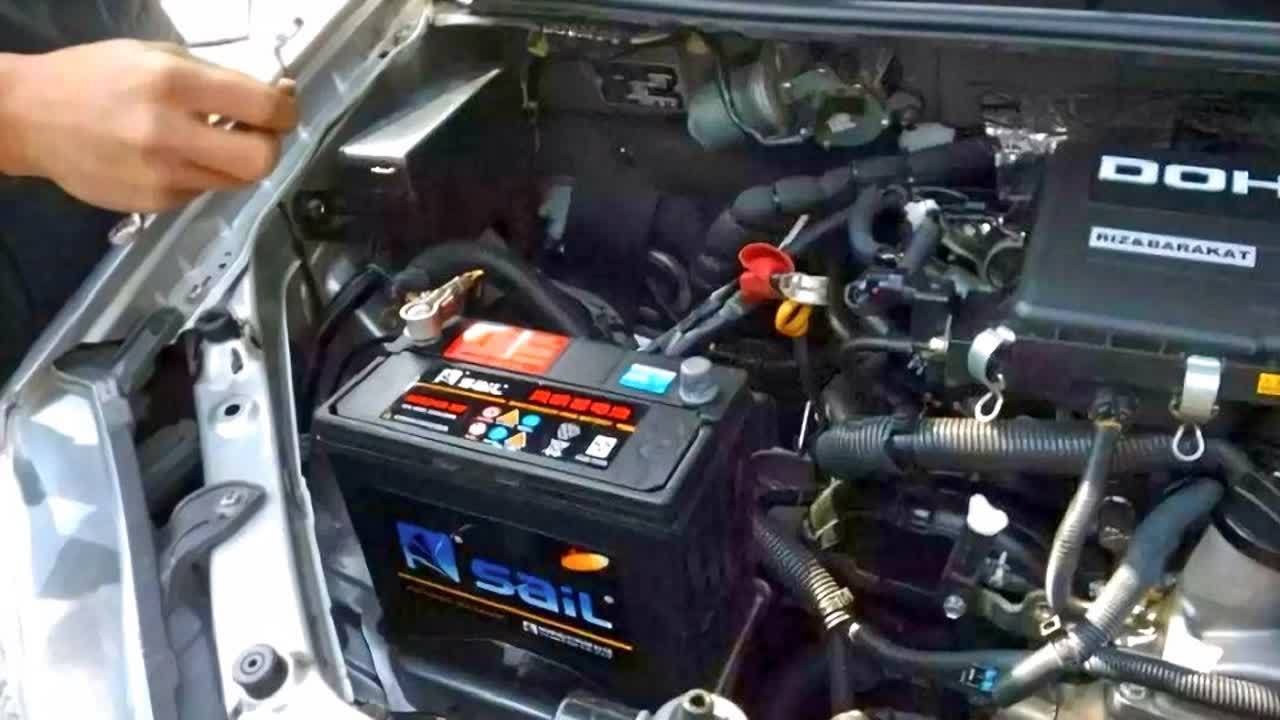 汽车电瓶要多久更换一次?内行人:记住这个期限,别等坏了才后悔