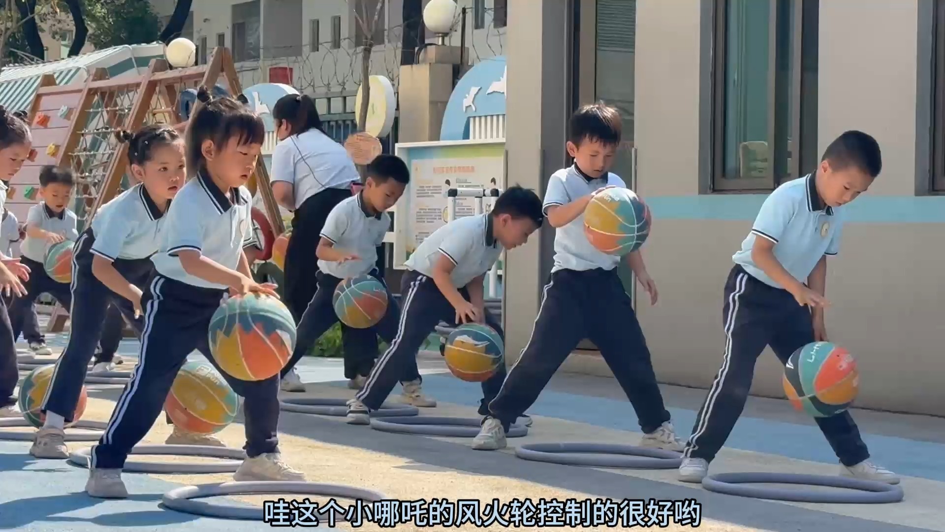 大班体育活动《哪吒勇夺乾坤圈》