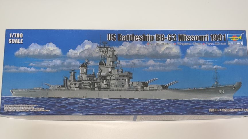 小号手1/700密苏里号战列舰模型开盒及板件介绍简单评测