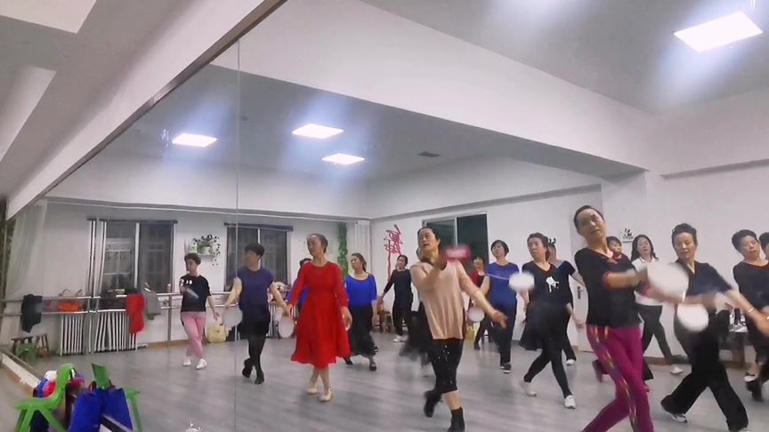 #课堂实录 #排练花絮 一个晚上两小时的成绩,姐妹们蛮拚的