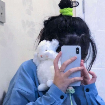 眠眠不睡觉呀 