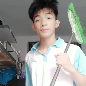 小瑜同学- 