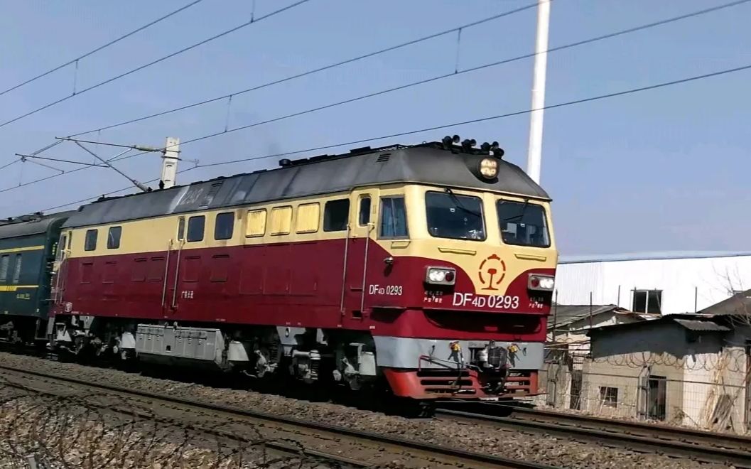 K1803次列车湘潭十里冲进站不停车