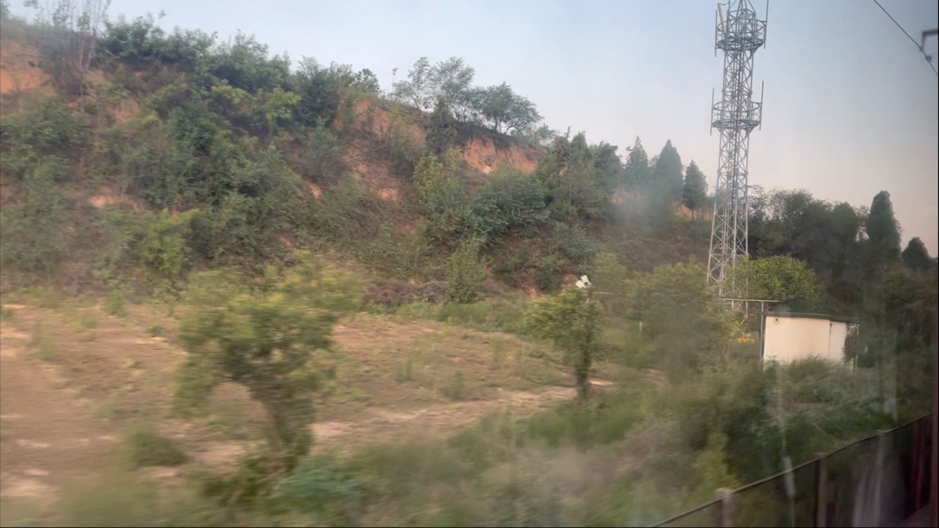 乘坐T116～T117次列车回老家天水第五集:陇海铁路三门峡火车西站至...