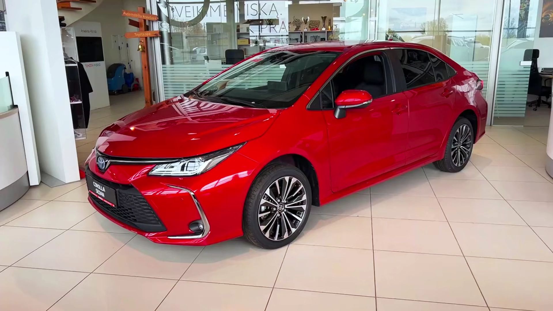 ...来了!外观内饰“焕然一新”,油耗低至4L #丰田卡罗拉x #新车 #家用车