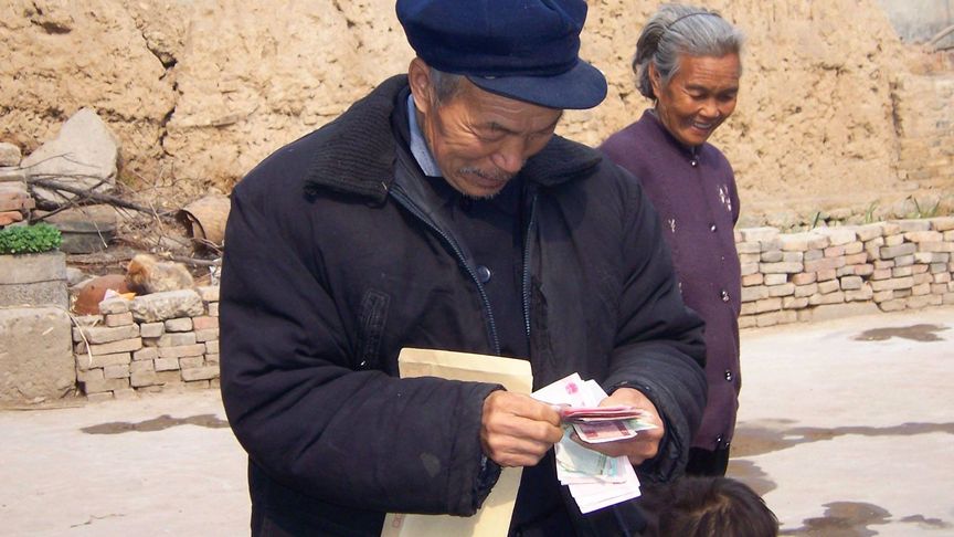 农村实行统一建房新政,每家最高补贴18万,三类人拿不到,有你吗