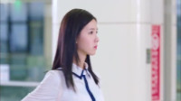 怀孕灰姑娘上厕所,却听到别的孕妇生孩子惨叫声,心里不是个滋味