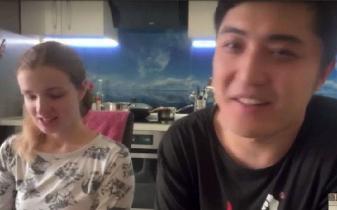 基辅多个地区发生爆炸 乌克兰妻子劝中国丈夫“能走一个是一个”