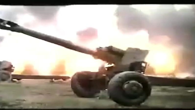 中越自卫反击战,我军收复领土对越军万炮齐发,越军大溃逃