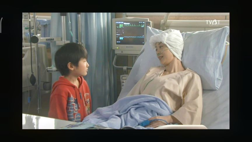 code blue2第九集02:妈妈生病瘫痪,把儿子交给外婆