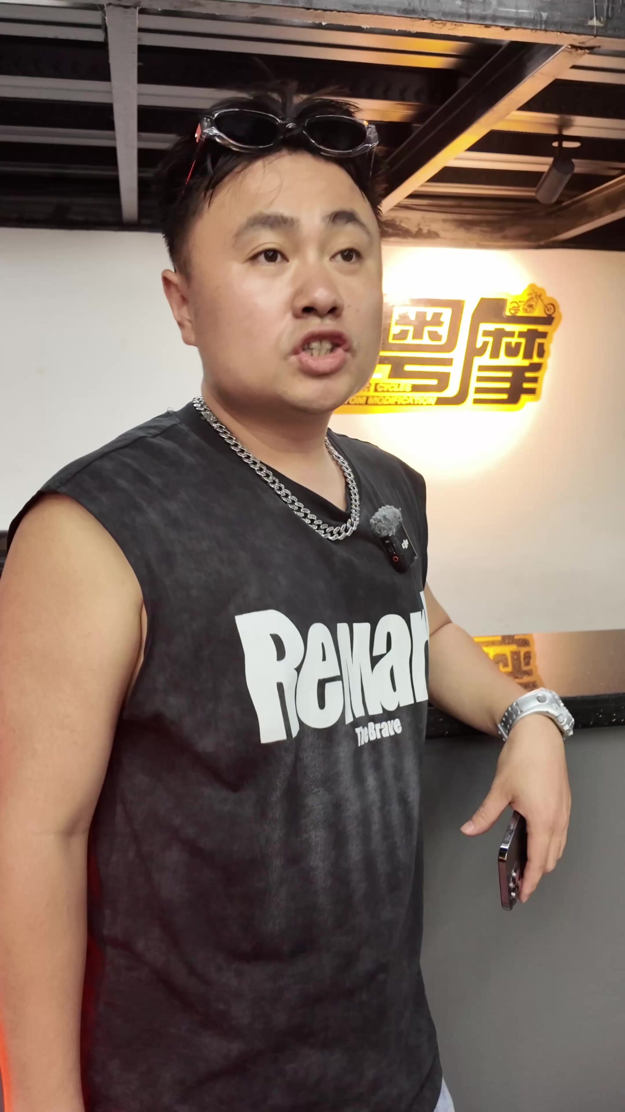 知不知道什么是讨价还价 #讨价还价 #搞笑 #摩托车