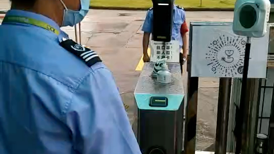 【自动红外线测温仪】公共场所,红外线体温筛查系统。设备型号:TM...