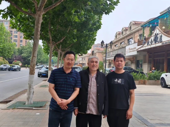 ...卫健委中医管理局领导河南中医科学院徐院长莅临指导春和堂中医院...