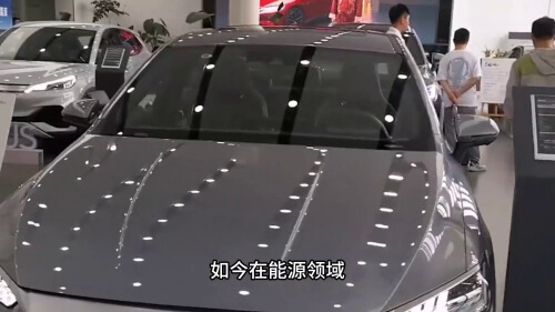 不加油不充电的电动汽车火了!1710KM续航,这才叫新能源