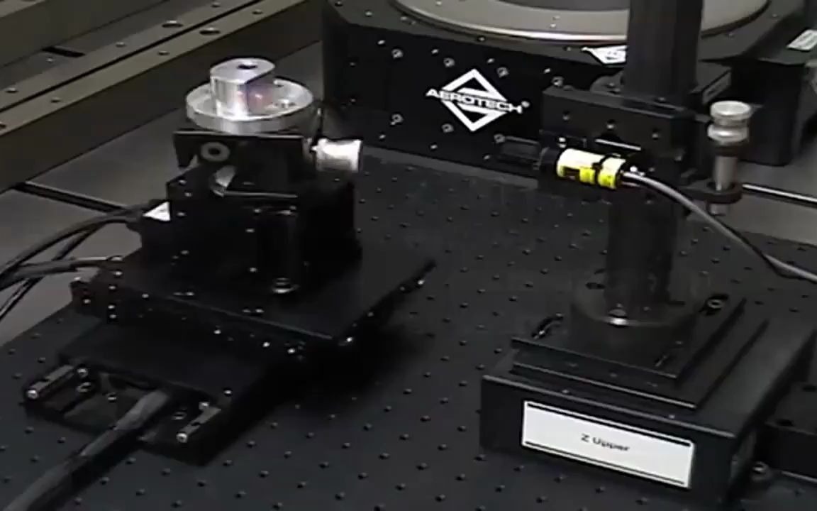单轴提升直驱纳米定位平台,5mm行程高分辨率(2nm)高动态性能