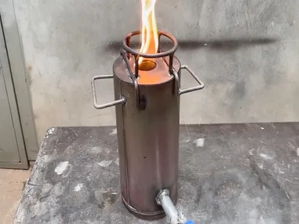 废旧灭火器的这番巧妙创意改造简直太实用了