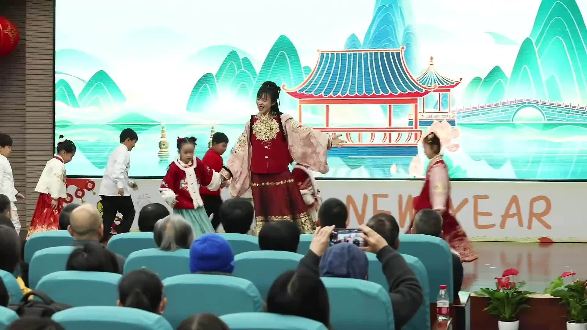...王安石元日手势舞完整版#小一姐姐#元日古诗 #古诗手势舞#新年快乐