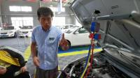 万通汽车教育·新疆 冷媒压力表操作步骤