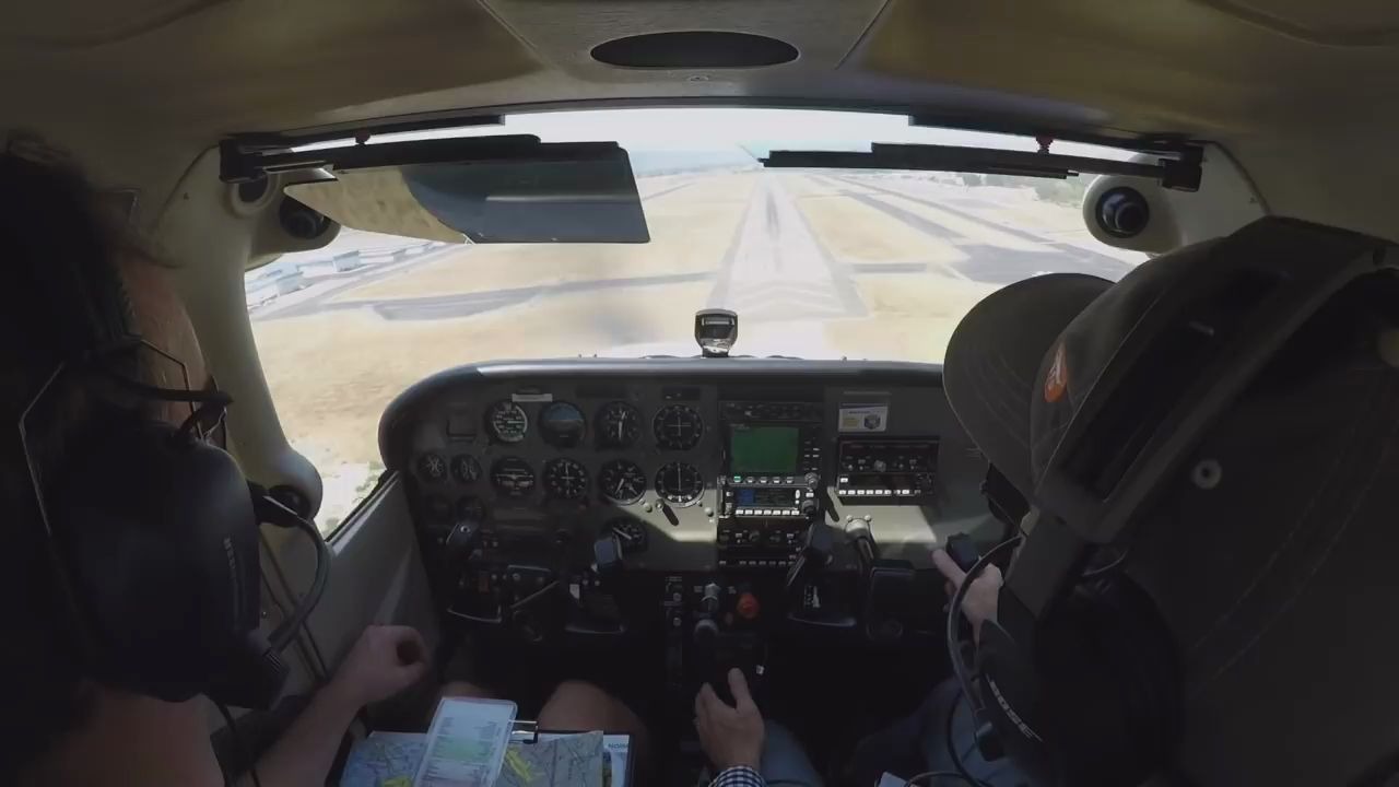 【油管搬运】塞斯纳172 着陆侧滑修正Cessna 172 Sideslips