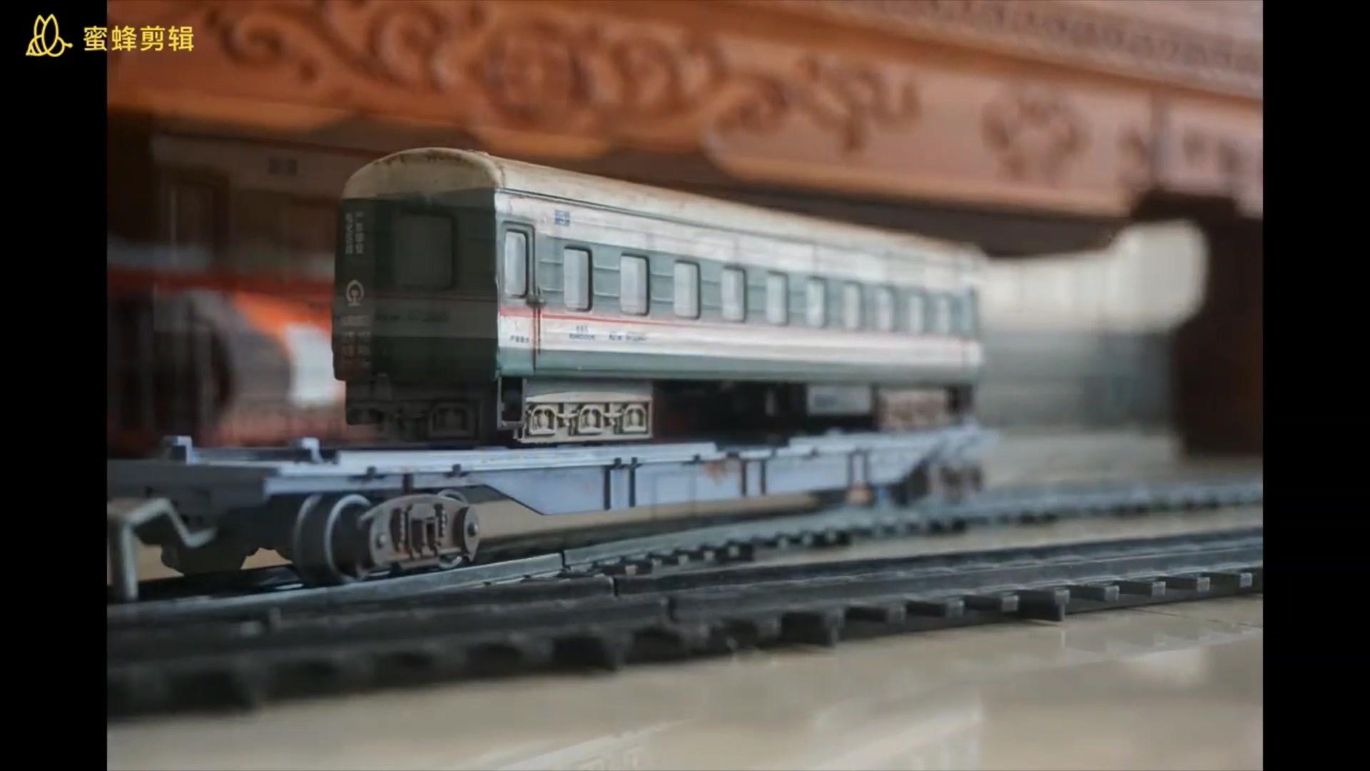 火车玩具模型运转视频2