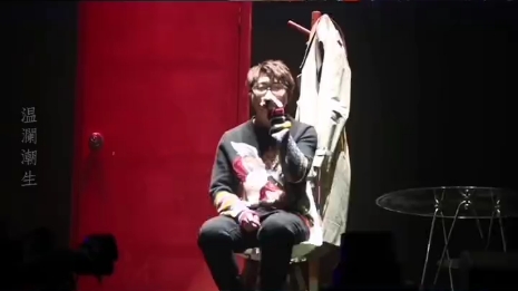 【毛不易】在自己演唱会唱歌的毛毛好快乐!ps:胖胖的毛毛好可爱!