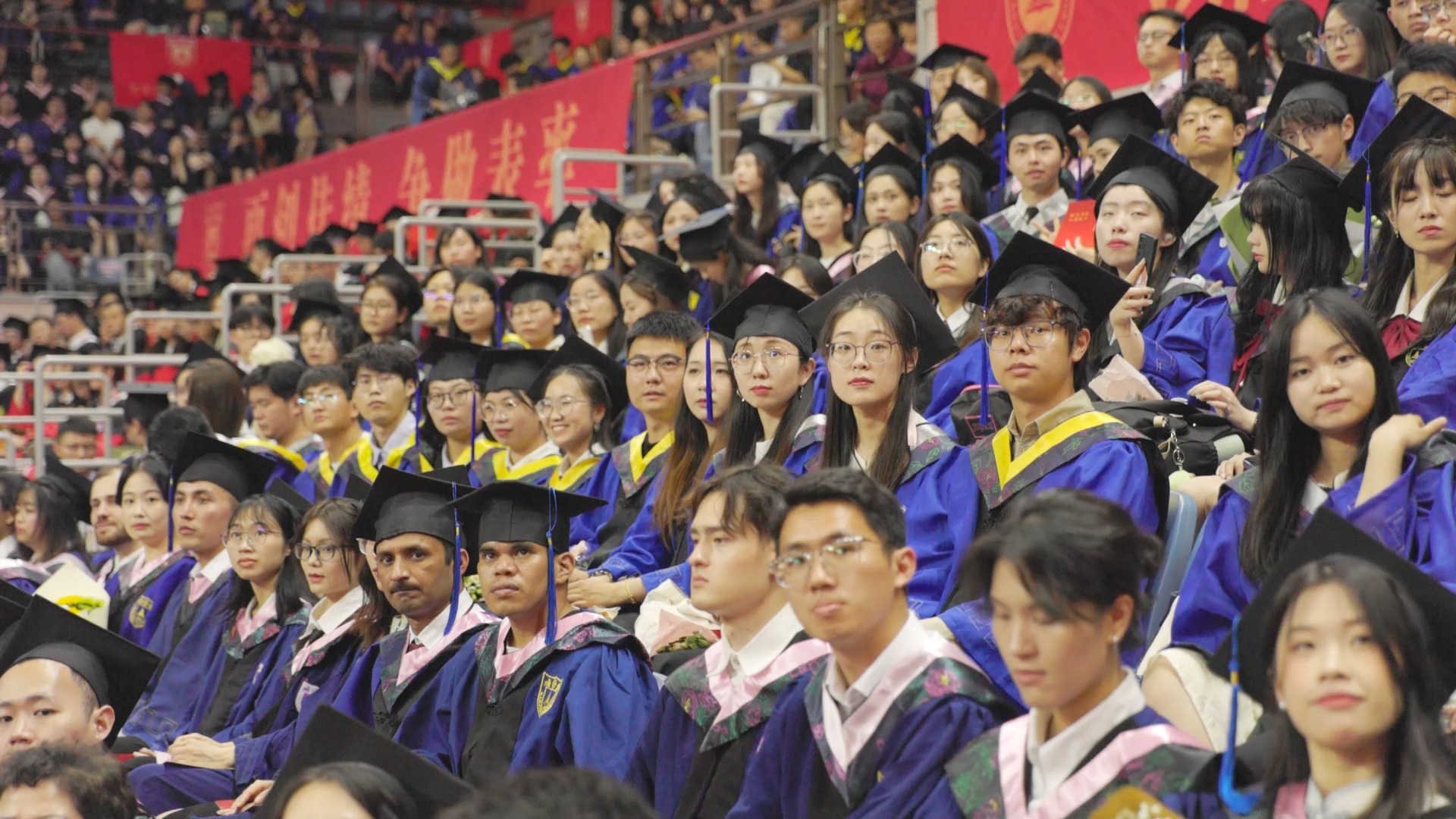 南京大学2024年研究生毕业典礼暨学位授予仪式精彩瞬间!