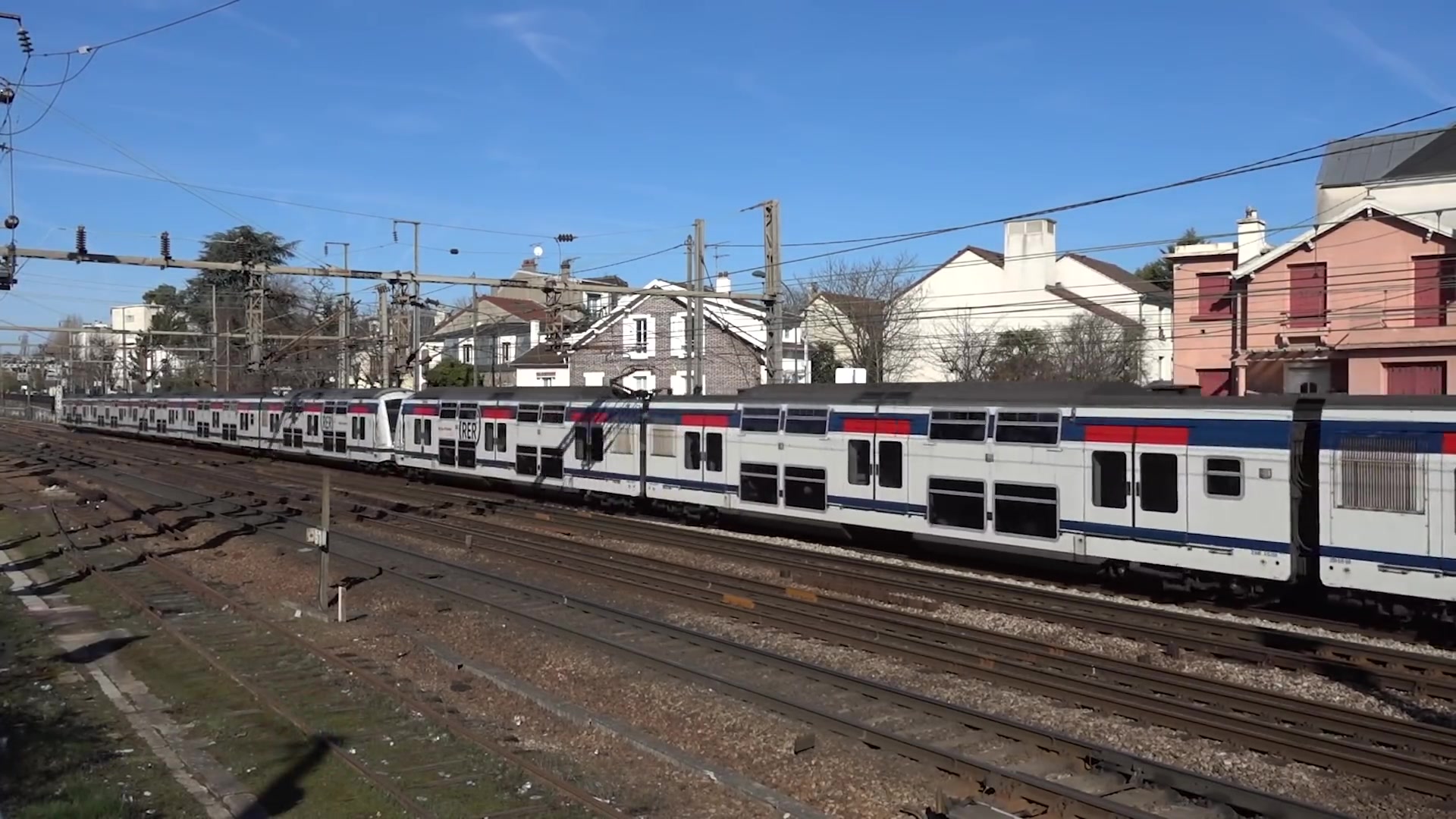 【法国铁路】巴黎大区快线(RER)A～E线列车展示