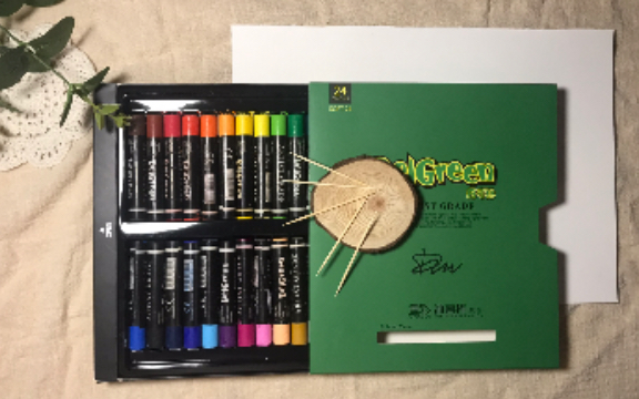 【刮蜡画】给小孩画着玩的刮蜡画,大家国庆节快乐