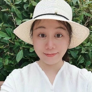 肥猪猪爱美食 