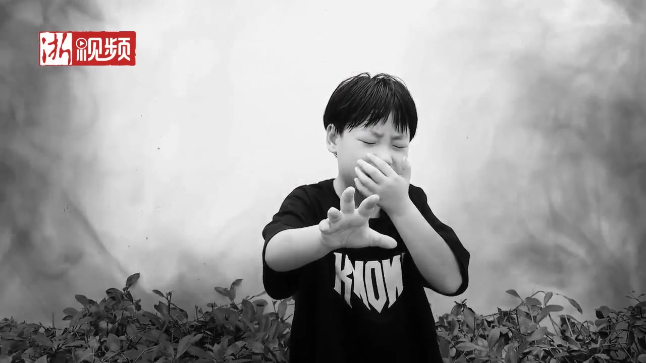 世界无烟日:我们要七彩的童年 不要有害的烟雾