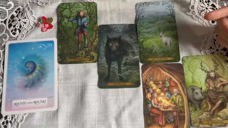 塔罗牌占卜:他对我的真实想法是?很准很准