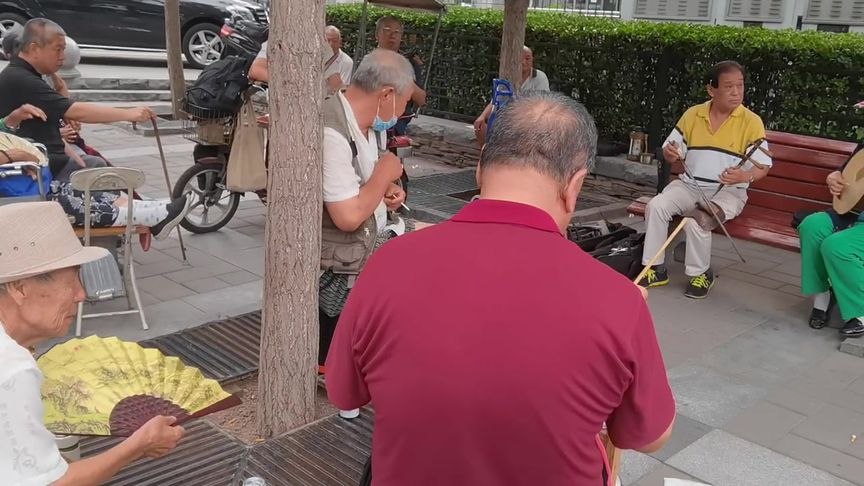 和谐的社会、安逸的生活…